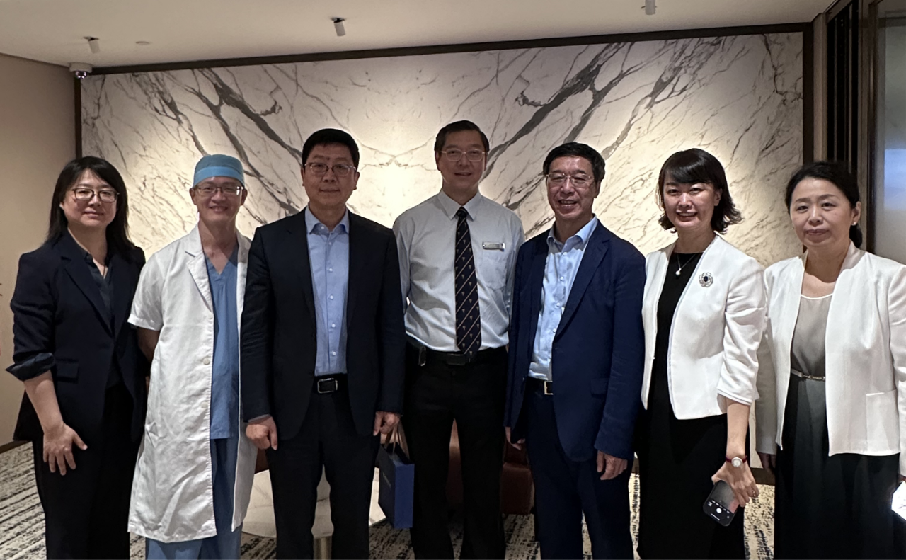 吉大一院党委书记吕国悦带队赴新加坡调研交流_吉林大学白求恩第一医院